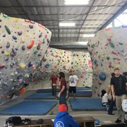 METALMARK CLIMBING & FITNESS - 73 Photos & 55 Reviews - 4042 N Cedar ...