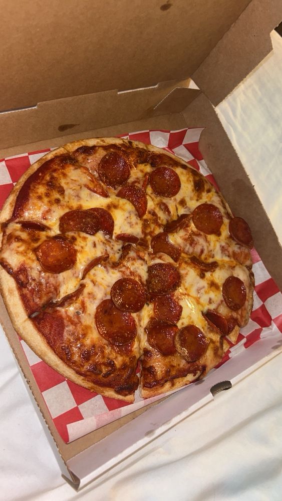 TONY CAPONY PIZZA - Updated January 2026 - 2510 Mondovi Rd, Eau Claire ...