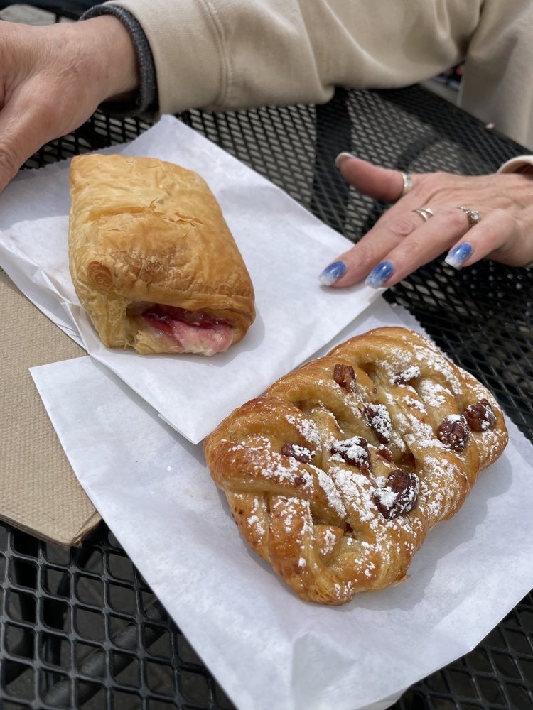 SOCIAL HOUSE KITCHEN - 9 Beach St, Saco, Maine - Breakfast & Brunch ...