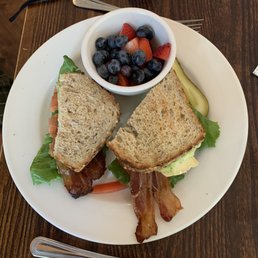 FAMOUS TOASTERY - Updated December 2025 - 275 Photos & 366 Reviews ...