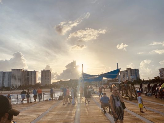 POMPANO BEACH PIER - 312 Photos & 62 Reviews - 222 N Pompano Beach Blvd ...