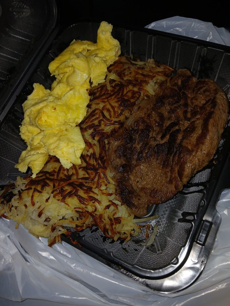 GUS JR - Updated December 2025 - 137 Photos & 195 Reviews - 497 E 4th ...