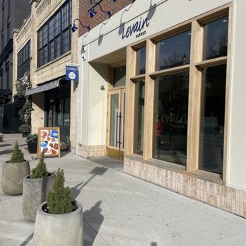 LEVAIN BAKERY - WEST LOOP, CHICAGO - Updated May 2024 - 470 Photos ...