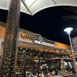 GRAPE STREET CAFE & WINE BAR - Updated December 2025 - 1024 Photos ...