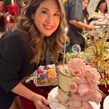 SWEET E’S BAKE SHOP - Updated March 2026 - 427 Photos & 642 Reviews ...