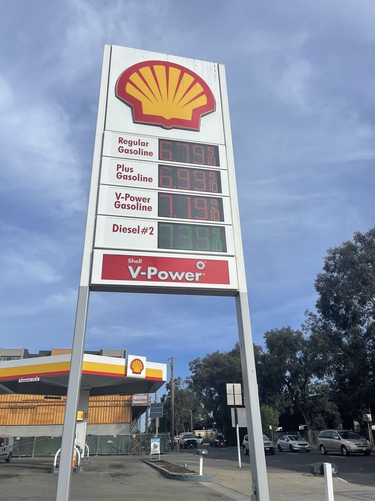 SHELL - 500-598 Oak St, Oakland, California - Gas Stations - Yelp