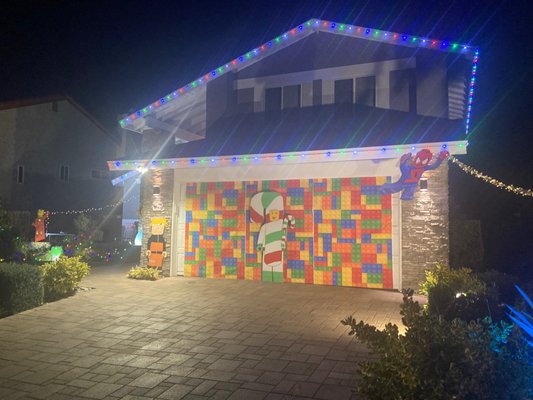 CHRISTMAS CARD LANE - 580 Photos & 135 Reviews - 9190 Oviedo St, San ...
