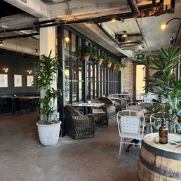 PROVENDER HALL - Updated August 2025 - 278 Photos & 210 Reviews - 122 E ...