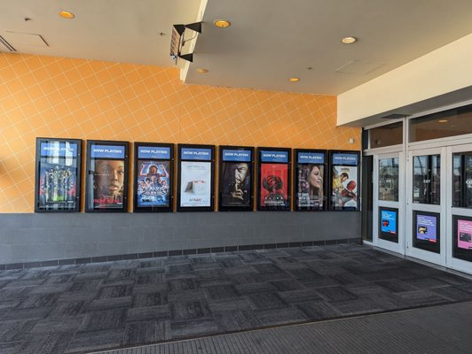 CINEPLEX CINEMAS QUEENSWAY AND VIP - Updated December 2024 - 203 Photos ...