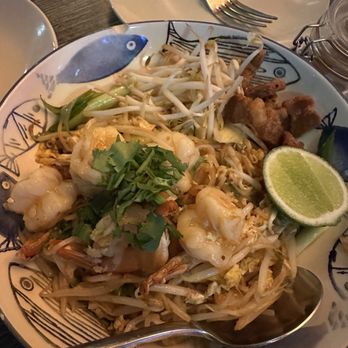 PLA-TU SUSHI THAI TAPAS - Updated December 2025 - 545 Photos & 288 ...