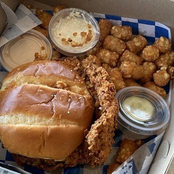 BERWYN CHICKEN - Updated May 2025 - 68 Photos & 59 Reviews - 7021 ...