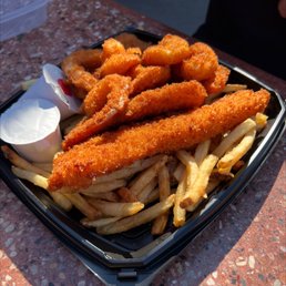FISHERMAN’S OUTLET - 1713 Photos & 1289 Reviews - 529 S Central Ave ...