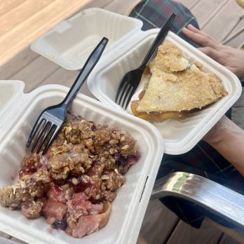 RUSTIC INN CAFE - Updated December 2025 - 272 Photos & 402 Reviews ...