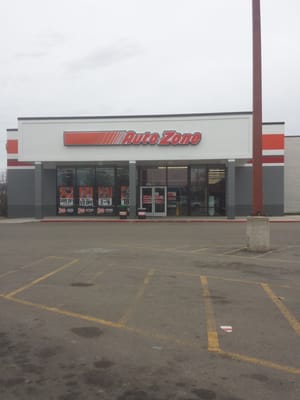 AUTOZONE AUTO PARTS - Updated December 2025 - 10 Reviews - 1626 N Main ...