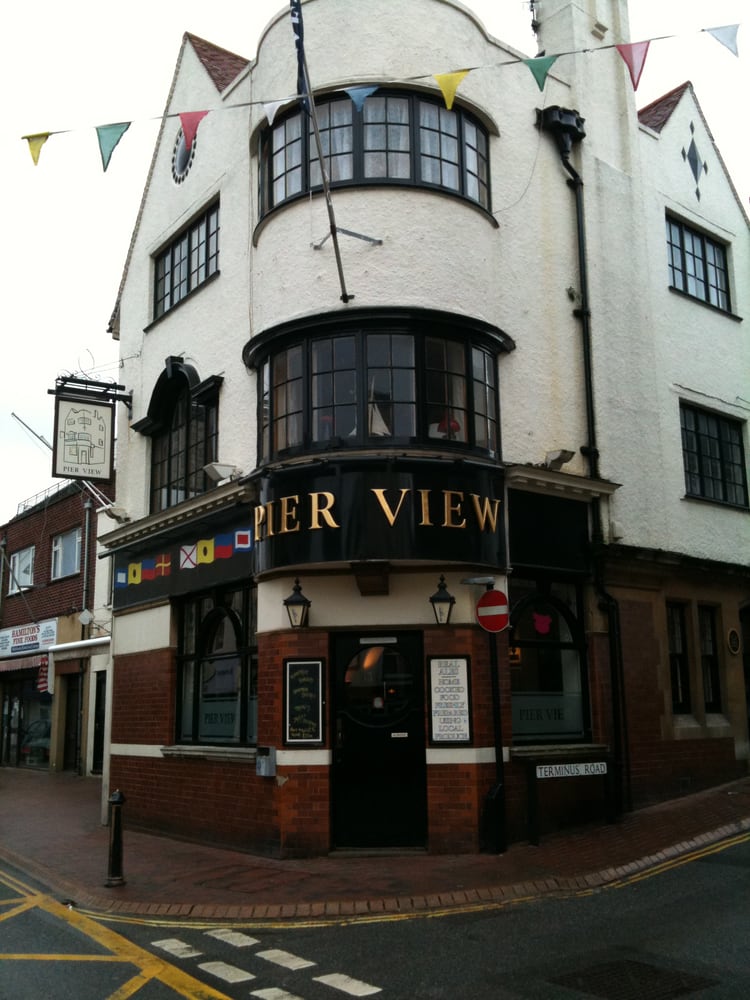 PIER VIEW HOTEL - Updated July 2025 - 25 High Street, Cowes, Isle of ...