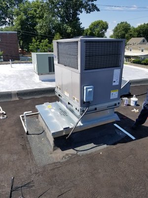 QUALITECH HEATING & COOLING - Updated October 2025 - 96 Photos & 56 ...