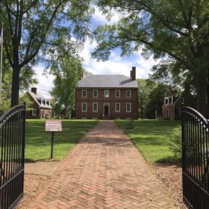 LITTLE HALL THEATER - 2034 Barnett Ave, Quantico, VA - Yelp