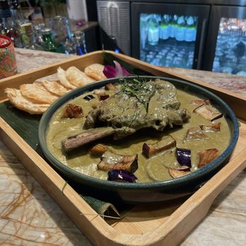 LAOTABLE - Updated August 2024 - 4676 Photos & 1599 Reviews - 149 2nd ...