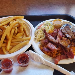 MESKLA DOS - UPPER TUMON - 165 Photos & 171 Reviews - Burgers - 413 N ...