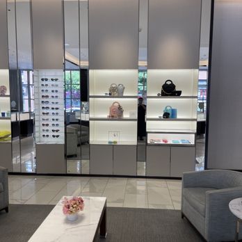 TIFFANY & CO - Updated December 2025 - 183 Photos & 263 Reviews - 68 W ...