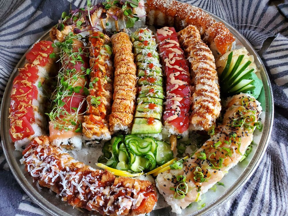 TOM TOMS - Updated August 2024 - Chico, California - Guamanian - Restaurant Reviews - Phone ...