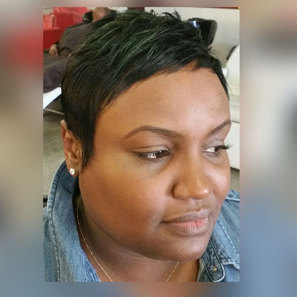 Roxanne Root's Instagram, Twitter & Facebook on IDCrawl