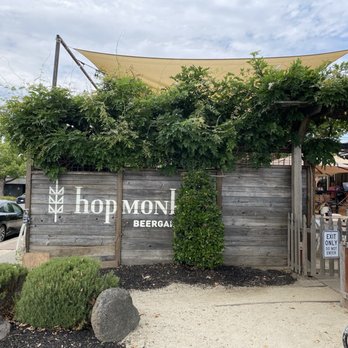 HOPMONK TAVERN - Updated April 2025 - 899 Photos & 1088 Reviews - 691 ...