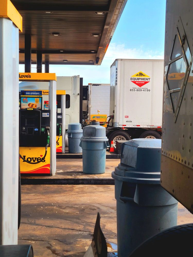 LOVE’S TRAVEL STOP - Updated August 2025 - 52 Photos & 15 Reviews ...