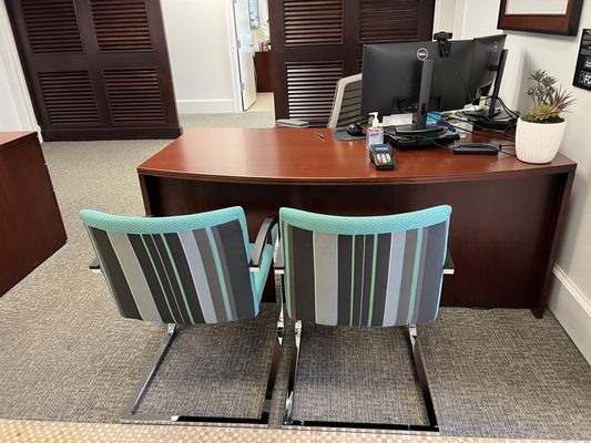 FFB BANK - Updated December 2025 - 10 Photos & 19 Reviews - 7690 N Palm ...