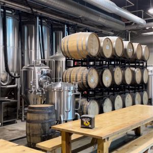 URBAN ROOTS BREWING & SMOKEHOUSE - 1199 Photos & 869 Reviews - 1322 V ...