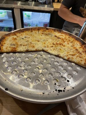 URBAN FIELD PIZZA - Updated June 2025 - 17 Photos & 27 Reviews - 214 E ...