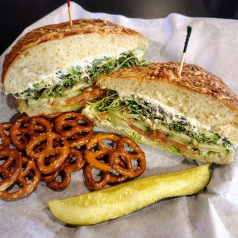 SMACKY’S ON BROADWAY - Updated January 2026 - 161 Photos & 216 Reviews ...