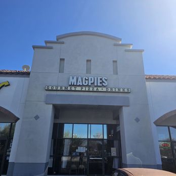 MAGPIES GOURMET PIZZA - Updated December 2025 - 86 Photos & 118 Reviews ...