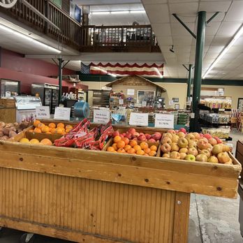 THORP FRUIT & ANTIQUE MALL - Updated October 2025 - 250 Photos & 114 ...
