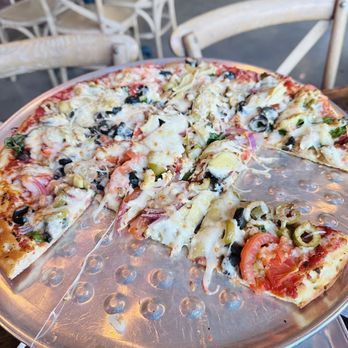 CRUST PIZZA CO. - LOUETTA - Updated December 2025 - 180 Photos & 248 ...