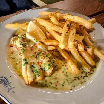 SULLIVAN’S FISH CAMP - Updated May 2024 - 143 Photos & 105 Reviews ...