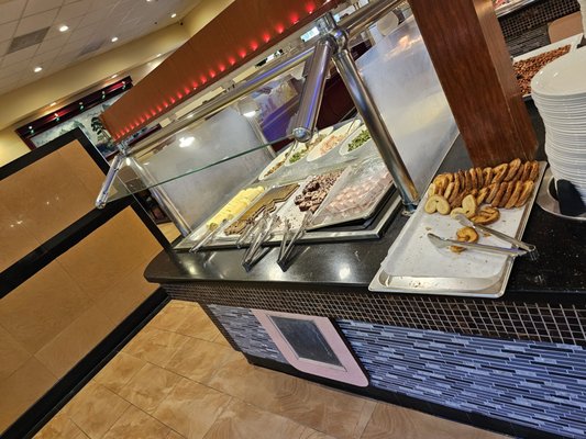 TASTY BUFFET AND GRILL - Updated January 2025 - 267 Photos & 98 Reviews ...