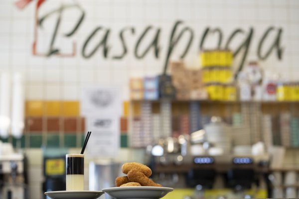 PASAPOGA RESTAURANT - 143 Photos & 169 Reviews - 15725 SW 72nd St ...