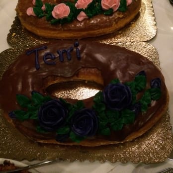 ROUND ROCK DONUTS - Updated May 2025 - 2508 Photos & 3419 Reviews - 106 ...