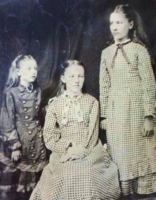 INGALLS DUGOUT SITE - Updated September 2025 - 17 Photos - Walnut Grove ...