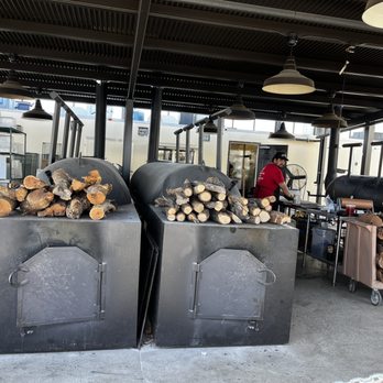 BASHFUL BANDIT BARBECUE - Updated December 2024 - 208 Photos & 123 ...