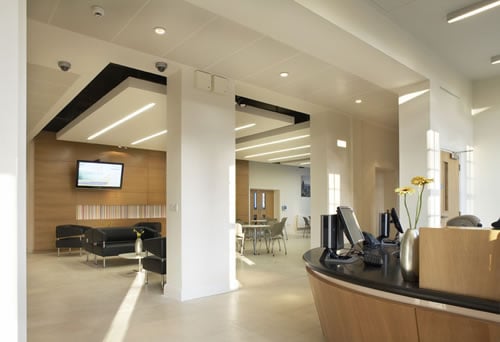 TOWER HAMLETS COLLEGE - Updated April 2025 - 155 East India Dock Road ...