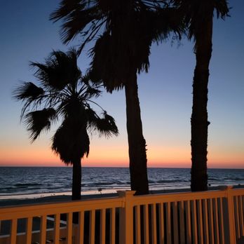 SUNBURST INN - Updated January 2026 - 43 Photos & 23 Reviews - 19204 ...