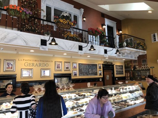 GERARDO’S ITALIAN BAKERY - 126 Photos & 153 Reviews - 339 W Boylston St ...