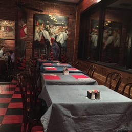 TESSARO’S - Updated July 2025 - 265 Photos & 570 Reviews - 4601 Liberty ...