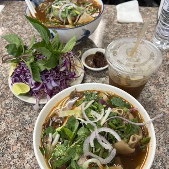 PHO TAY DO - Updated December 2024 - 493 Photos & 411 Reviews - 1403 E ...