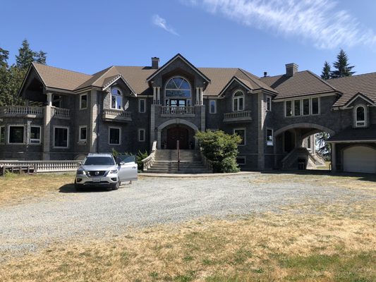 GRAYSTONE CASTLE - Updated July 2024 - 24 Photos - 5212 233rd Pl Ne ...