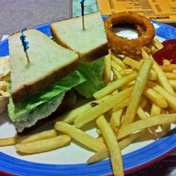 EXECUTIVE DINER - Updated April 2025 - 66 Photos & 147 Reviews - 26 Saw ...