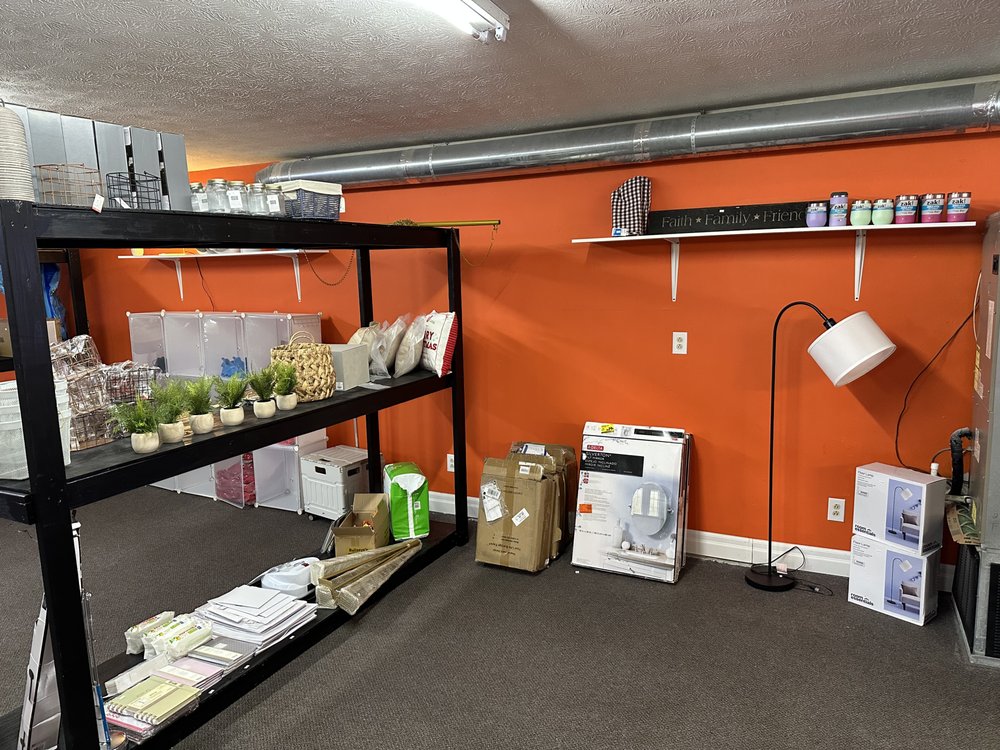 BLACK LABEL OUTLET - Updated September 2025 - 3511 S Hwy 27, Somerset ...