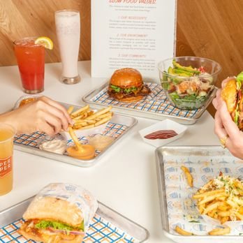 SUPER DUPER BURGERS - Updated November 2025 - 87 Photos & 55 Reviews ...